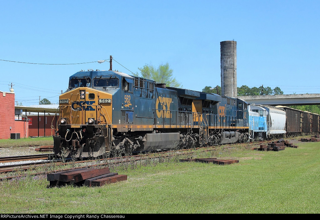 CSXT 562
